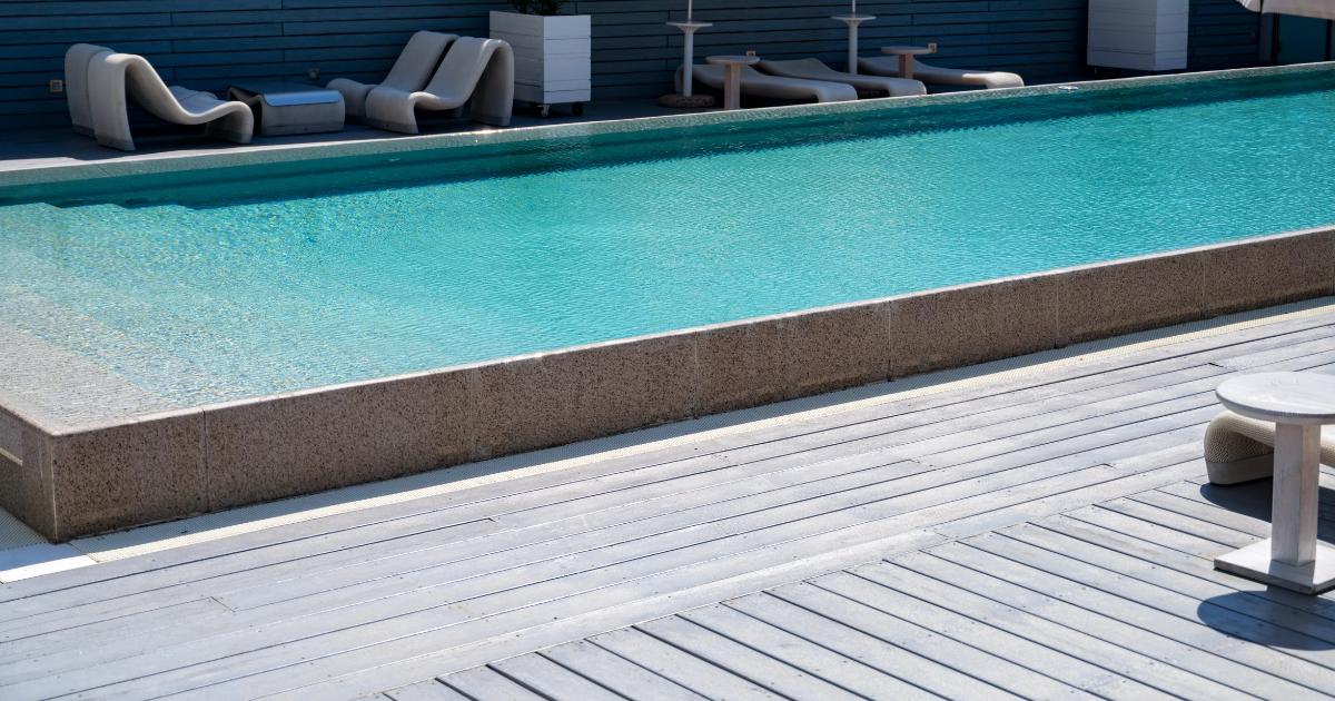 Pool Deck Resurfacing Guide: Options, Costs & Tips